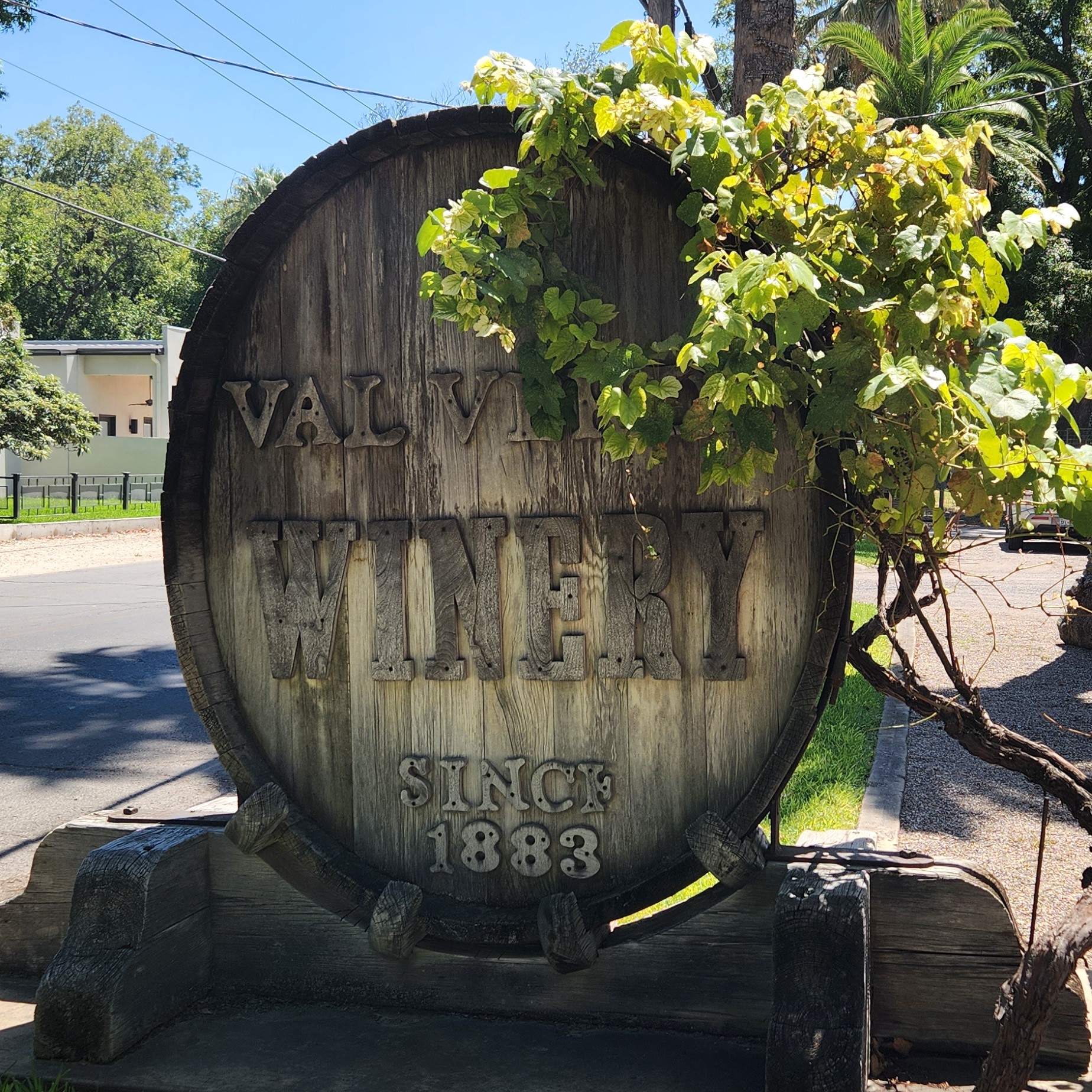 Grits and Wine, Val Verde Winery